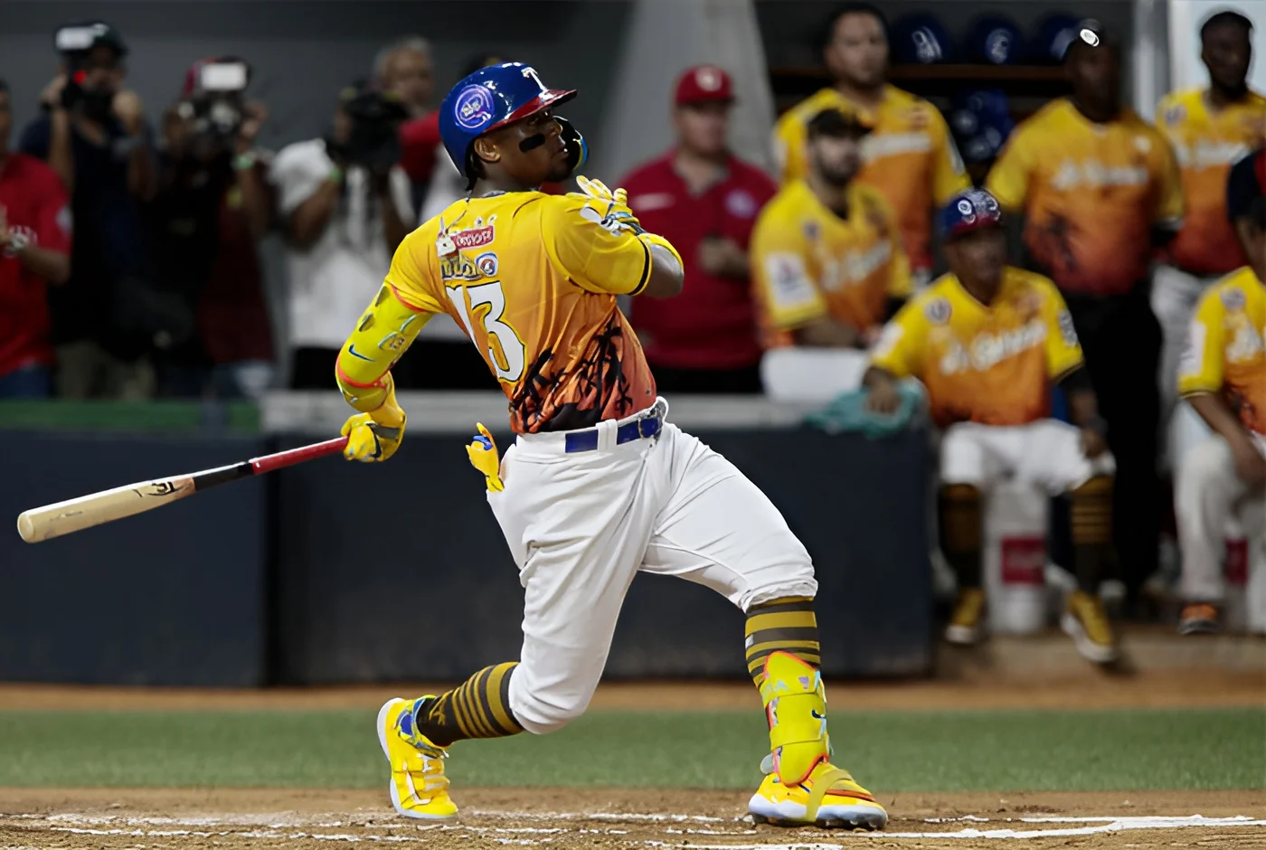 Un debut estelar: Ronald Acuña Jr. brilla con los Tiburones de La ...