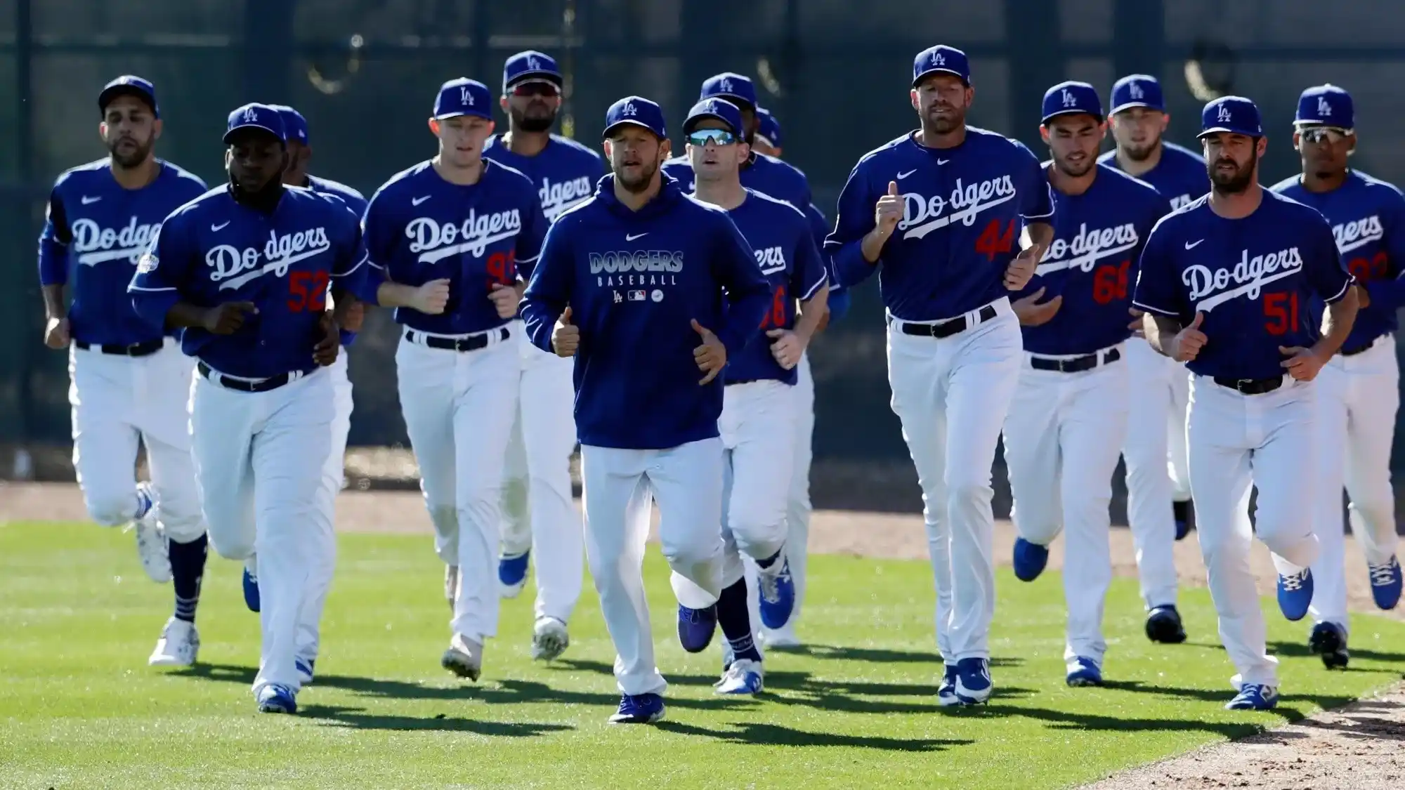 ¡Play Ball! 206 dominicanos llamados a los campos de entrenamiento de ...
