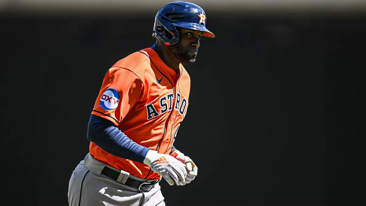 Yordan Álvarez impulsa a los Astros con un impresionante cuadrangular